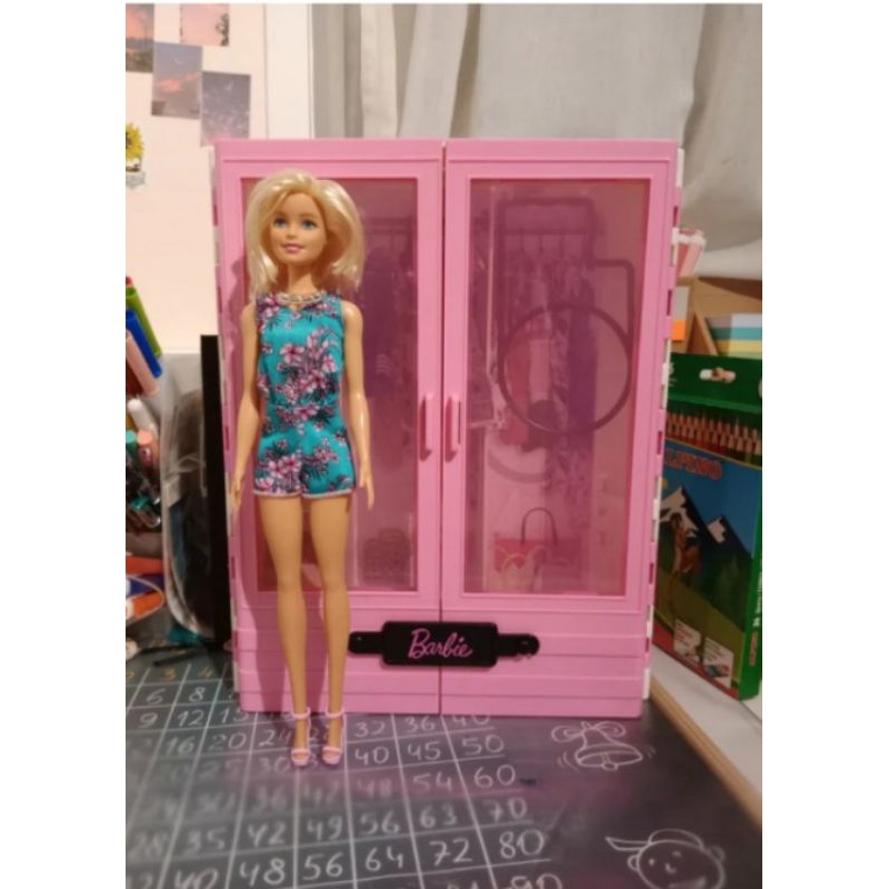 Barbie fashionistas Wardrobe set | Shopee Malaysia