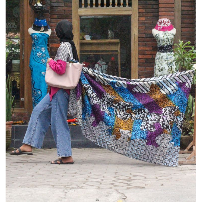 Traditional Original BATIK-Current BATIK-Current BATIK-Young BATIK ...