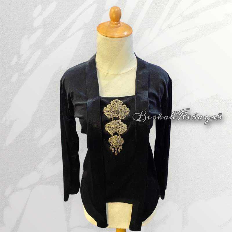HITAM New Plain Kutu Bludru Kebaya - Black Full Size | Shopee Malaysia
