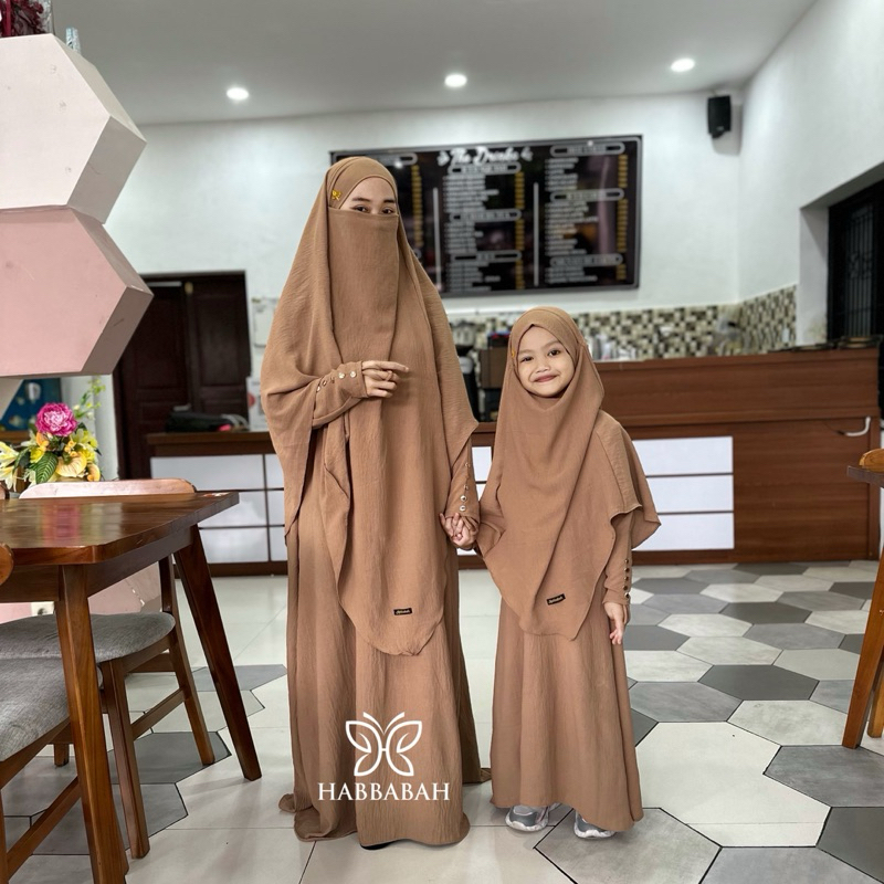 One Set Abaya Hafsha Gamis Set Frenchkhimar Abaya Lebaran Set Umrah ...