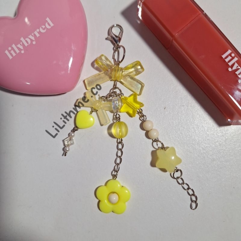 GANTUNGAN [Sunshine Flower Series] Keycharm Keychain Ganci Aesthetic ...
