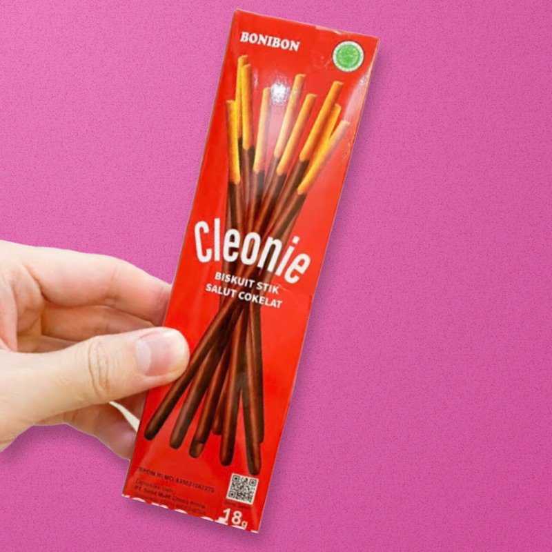 Cleonie chocolate coated stick biscuits 1 pack contains 12 / Cleonie ...
