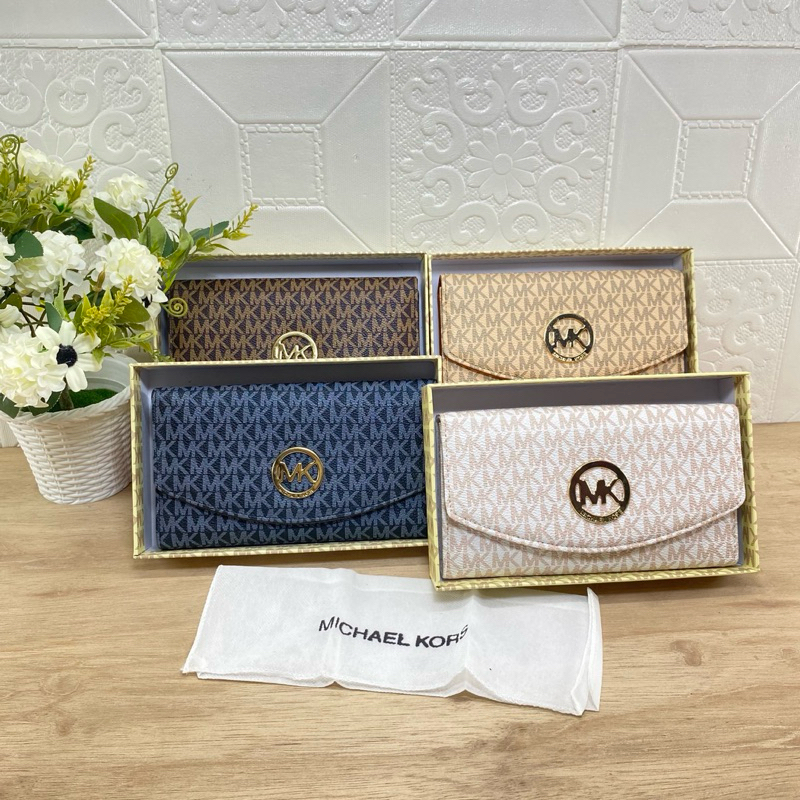 Mk LONG FOLDING WALLET FREE BOX | Shopee Malaysia