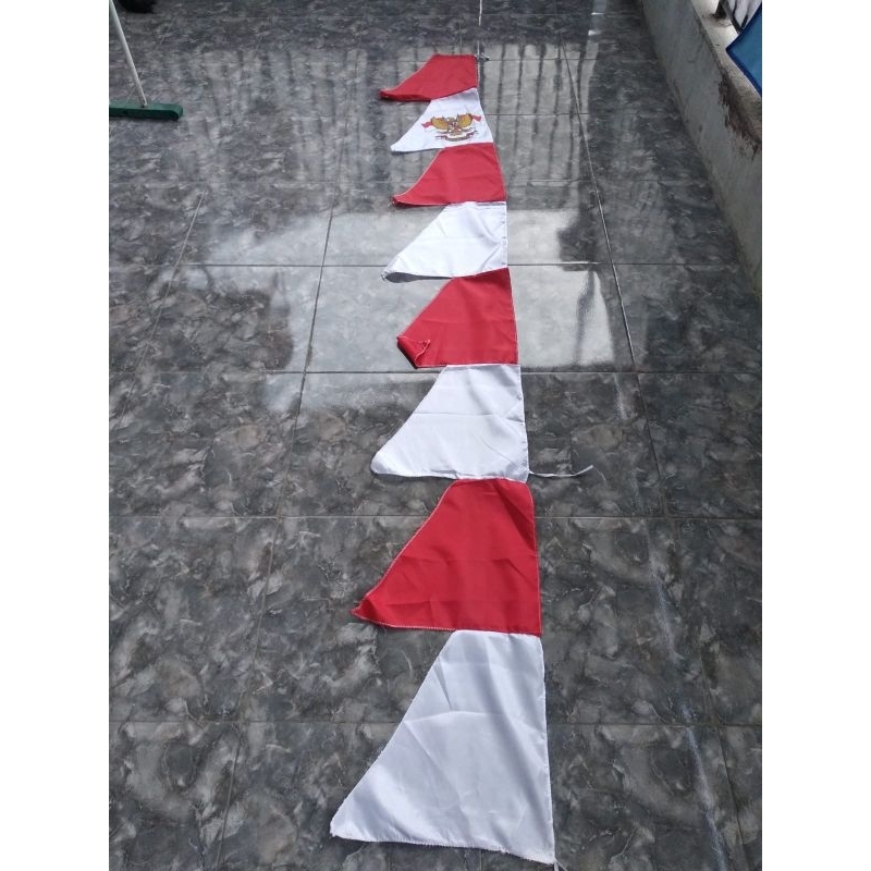 MERAH PUTIH Pennant - ZIKZACK Red And White Pennant | Shopee Malaysia