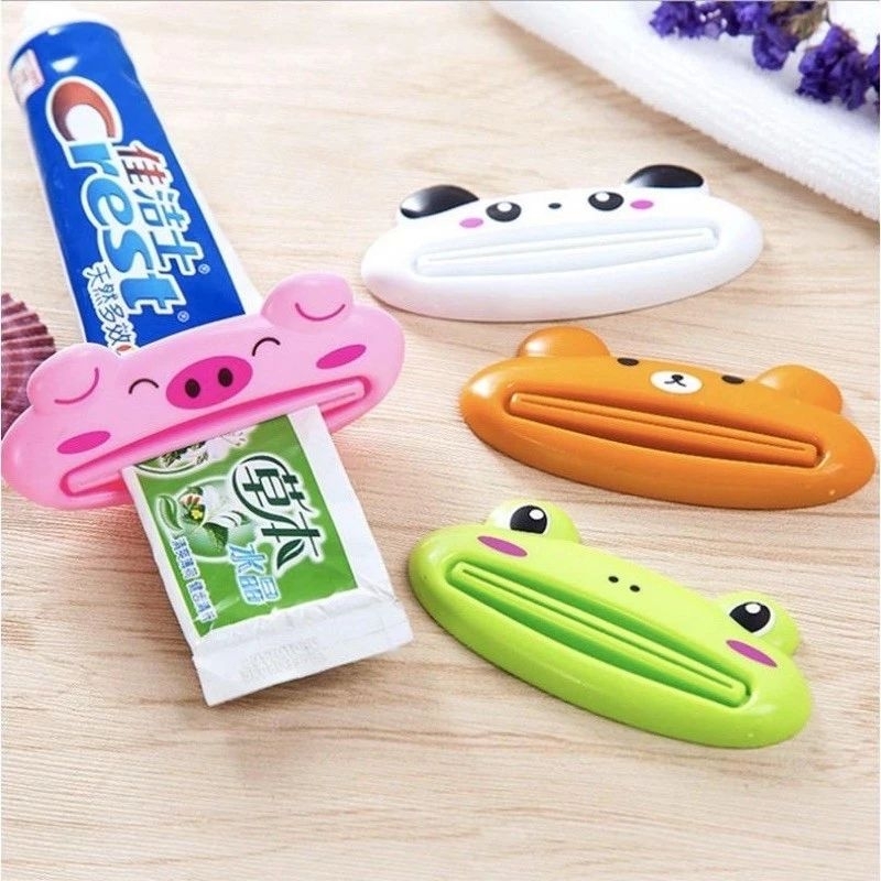 Cute Character Toothpaste Clamp Toothpaste Squeezing Dispenser Cartoon ...