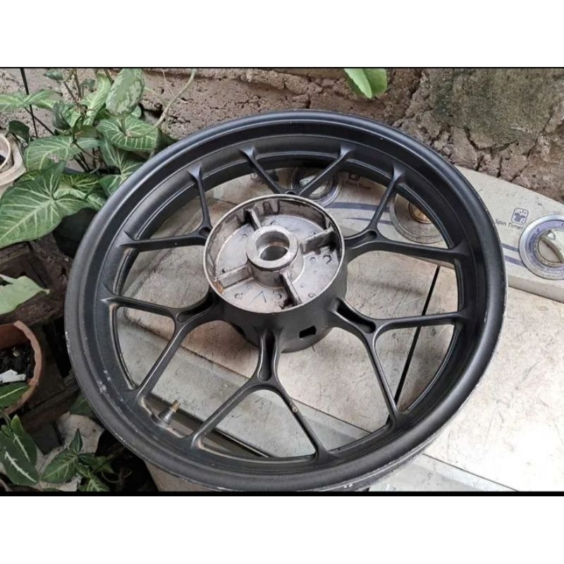 Honda Supra GTR 150R Rear Rim original | Shopee Malaysia