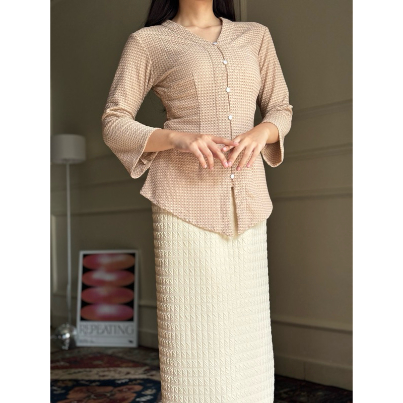 Sandhayu Knit Kebaya | Stretch Kebaya | Shopee Malaysia