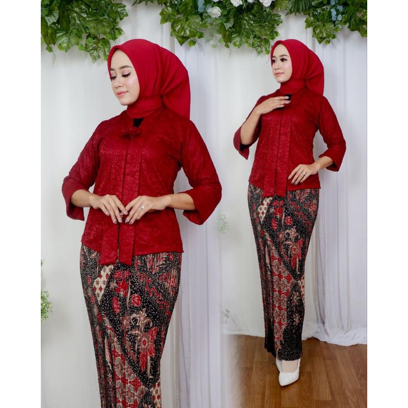 MERAH HITAM Beautiful Kebaya | Top!! Jumbo brocade kebaya ld 130 / floy ...