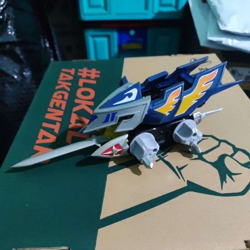 Crush Gear Turbo Garuda Phoenix Garuda Eagle Dino Spartan Gaiki Dino ...