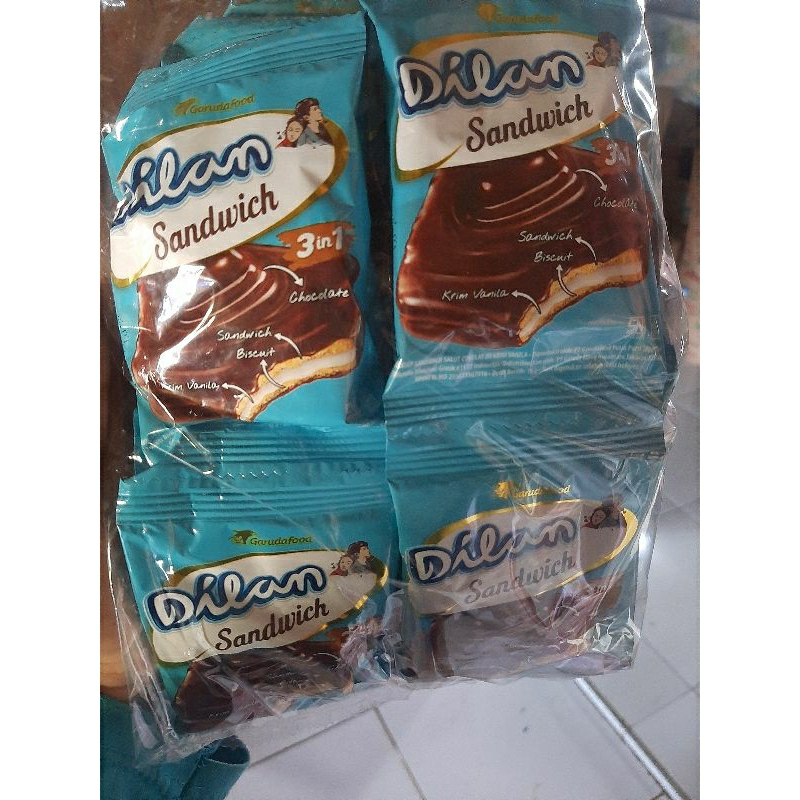 (10 Sachets) DILAN SANDWICH Biscuit SANDWICH Blanket Chocolate | Shopee ...