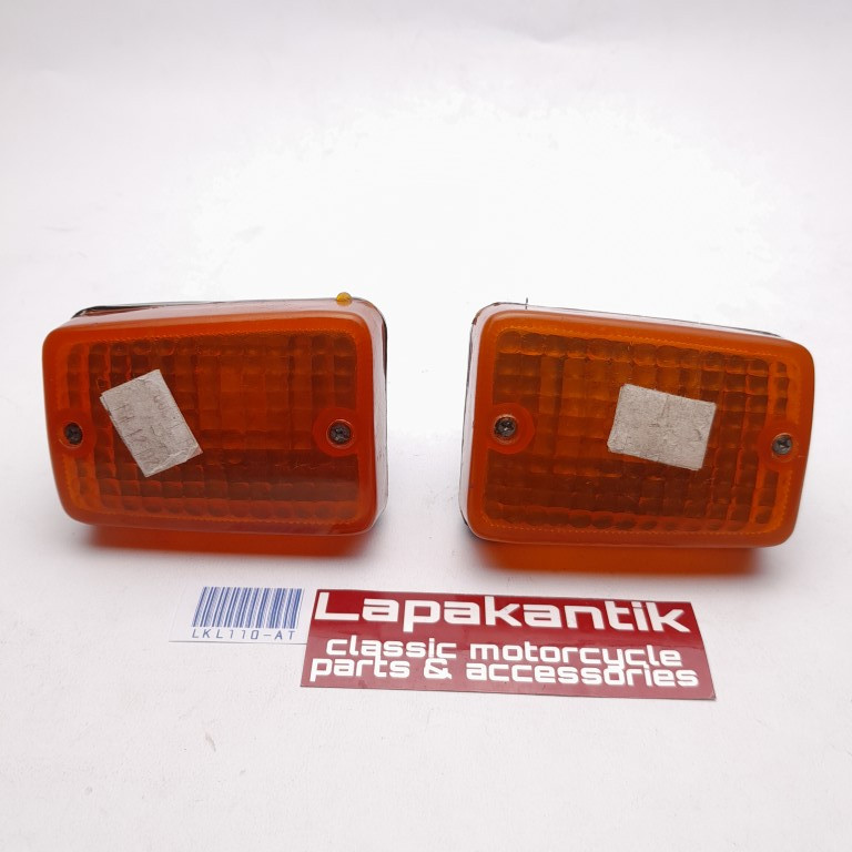 Honda C700 C800 C900 SUPERCUB FRONT RITING SEN LIGHTS PAIR | Shopee ...