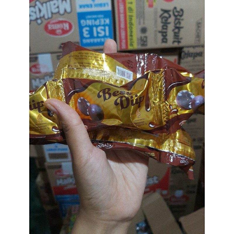 (10 Pcs) BESS DIIP CRISPY CHOCOLATE BALL 7 GRAM | Shopee Malaysia