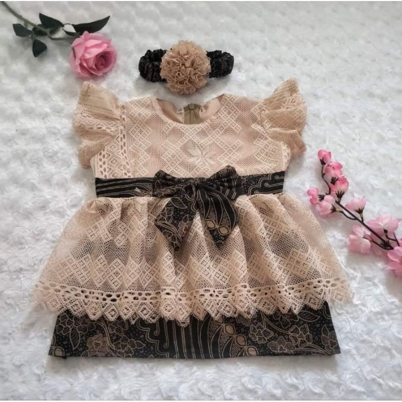 Baby KEBAYA / GIRLS' KEBAYA / CHILDREN'S KEBAYA SET | Shopee Malaysia