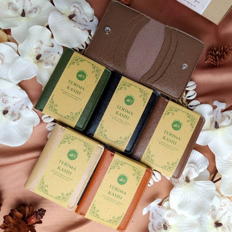 Retail/sample] Unique & Aesthetic Wedding Souvenirs Folding ATM Wallet ...