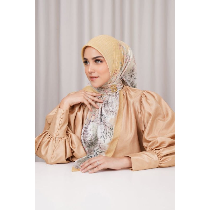 Buttonscarves Holiday Series (READY GOJEK) | Shopee Malaysia