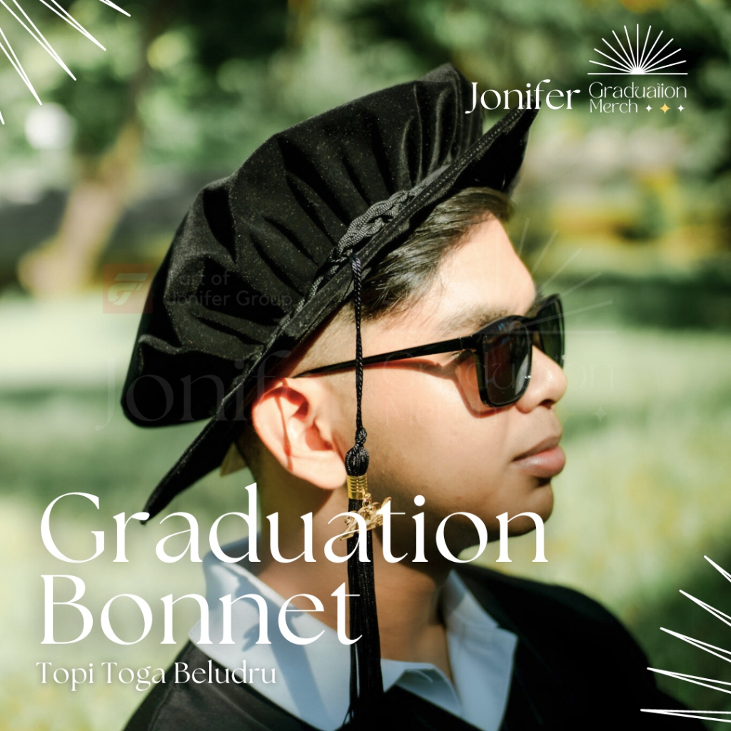 Velvet Graduation Gown Hat - Graduation Cap - Bonnet cap - Padjadjaran ...