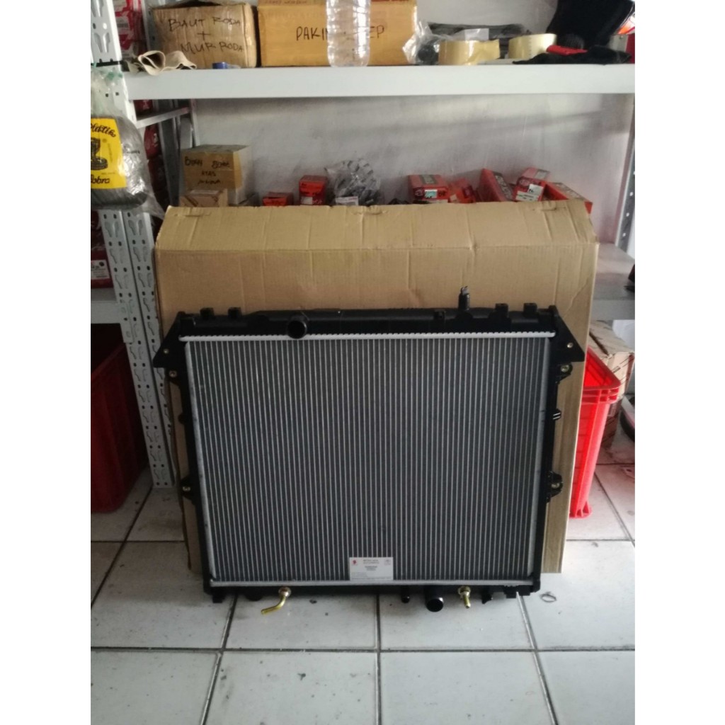 Radiator Inova Innova Fortuner diesel matic 24autoparts | Shopee Malaysia