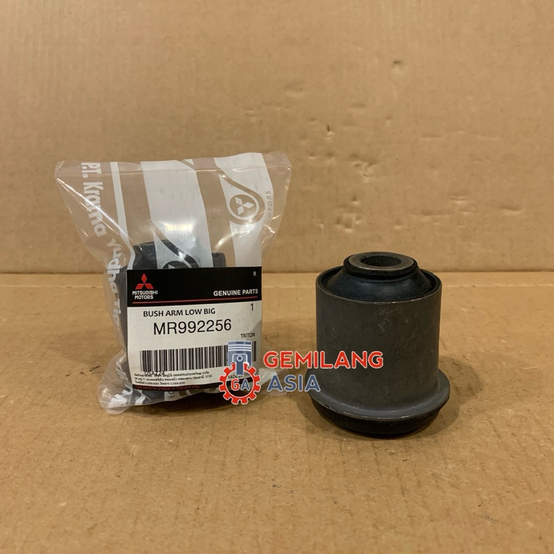 Bushing LOW ARM BUSHING BOTTOM MITSUBISHI TRITON / PAJERO MR992256 ...