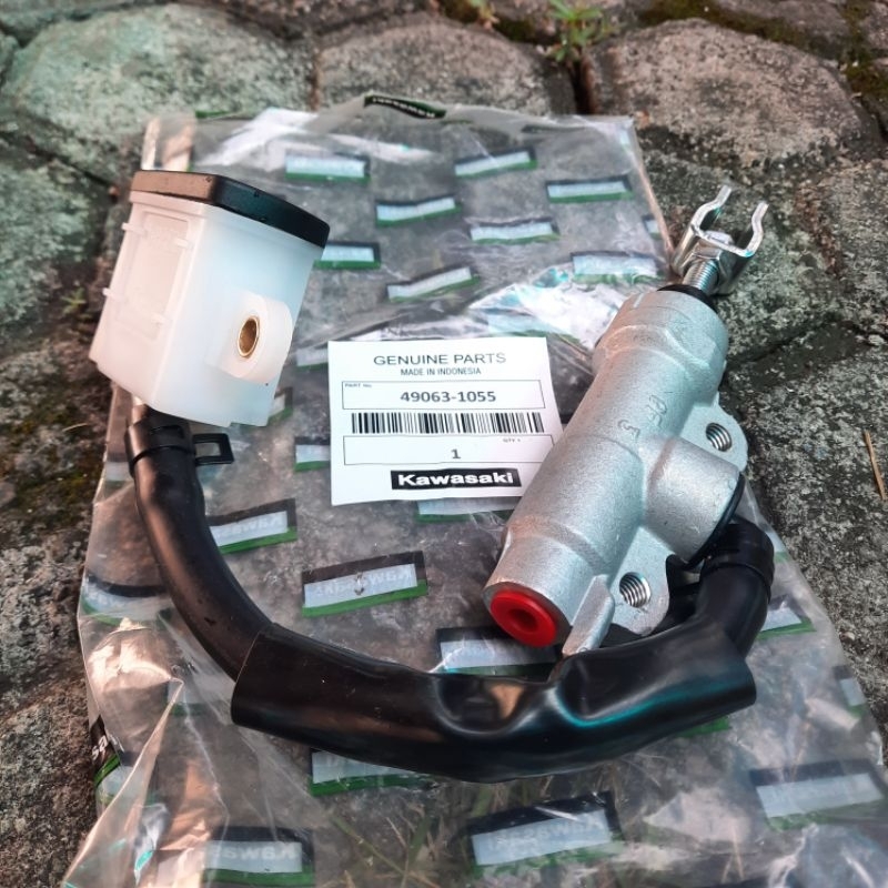 Rear brake master cylinder assy brake master KLX150 SLG BF SM ...