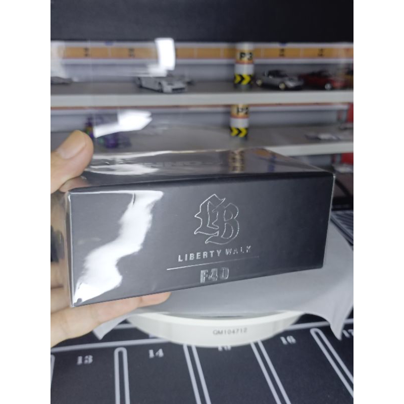 HITAM Inno64 FERRARI F40 LIBERTY WALK LBWK FULL CARBON BLACK BLACK ...