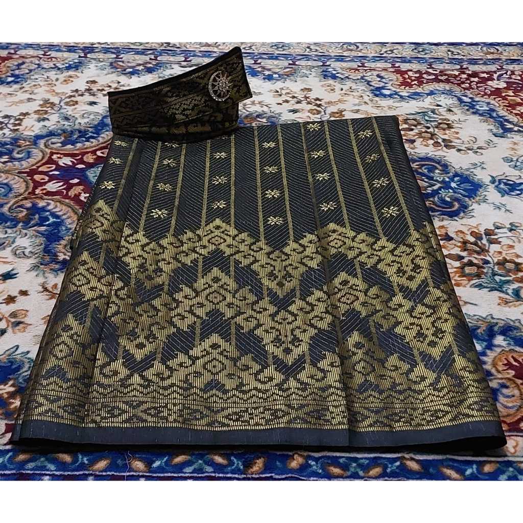 Riau SONGKET TANJAK SET With Original MOTIF Typical Of RIAU Malay ...