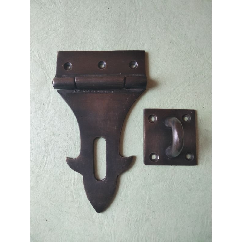 Brass padlock locking door hinge | Shopee Malaysia