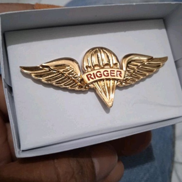 Brevet wing pin Badge rigger tni ad | Shopee Malaysia