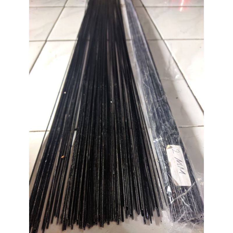 Black Stick Fiber Spokes 1 Meter retail Contains 10 Pieces Size 2mm Cut ...