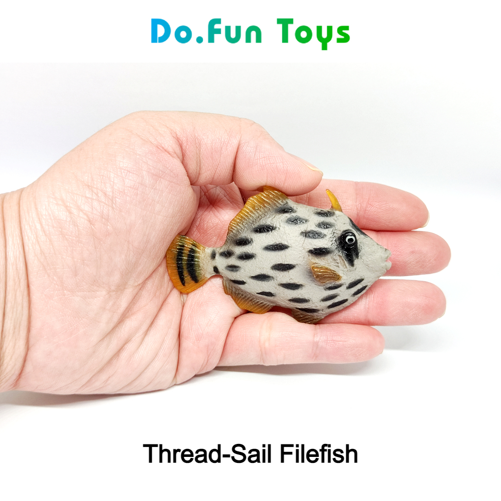 Animal Figurine | Thread-size Filefish ( Stephanolepis cirrhifer ...