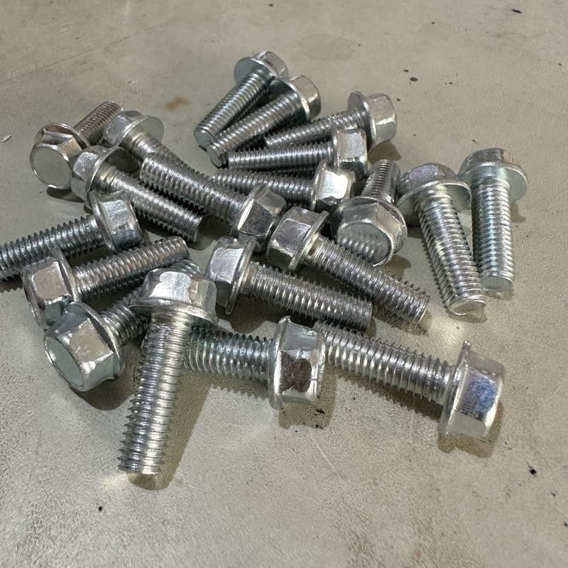 MESIN Flangebolt 8x15 12 bolt engine block bolts [Package 50] | Shopee ...