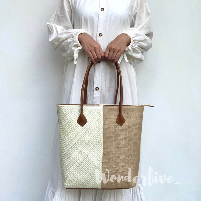 Ethnic Pandan Mendong Woven Bag with Two Side Handle Leather | Shopee ...