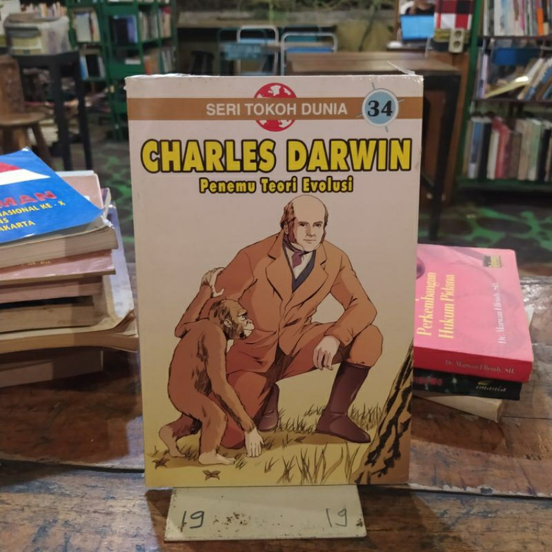 Charles darwin Book Inventor Of The original Revolution Theory | Shopee ...