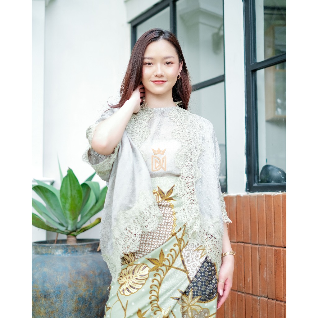 Plain BOLERO | Plain OUTER | Plain BURKAT CAPE by Diana Batik | Shopee ...