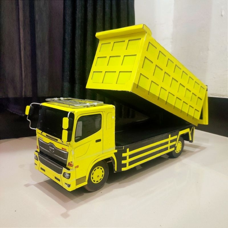 Hino 500 Dump Sand Loaded Children's Toy Miniature Dump Truck | Shopee ...