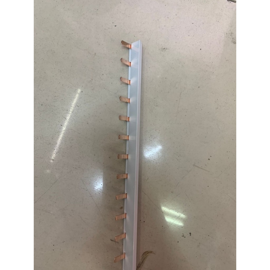 Busbar Comb 1 phase bus bar rail 1p comb for mcb | Shopee Malaysia
