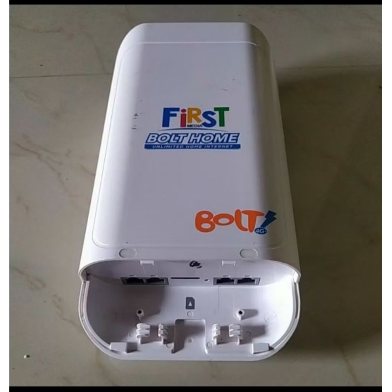 Bolt TITAN BL400 Outdoor Wifi Modem Only Has Been Unlocked 4G LTE ...