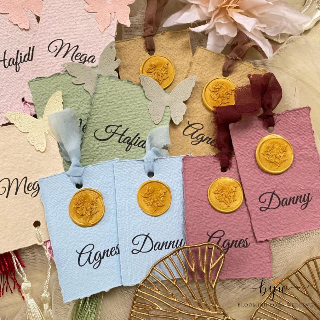 Custom Name Tag | Placement Card | Vows Wedding Hang Tags | Keepsake ...