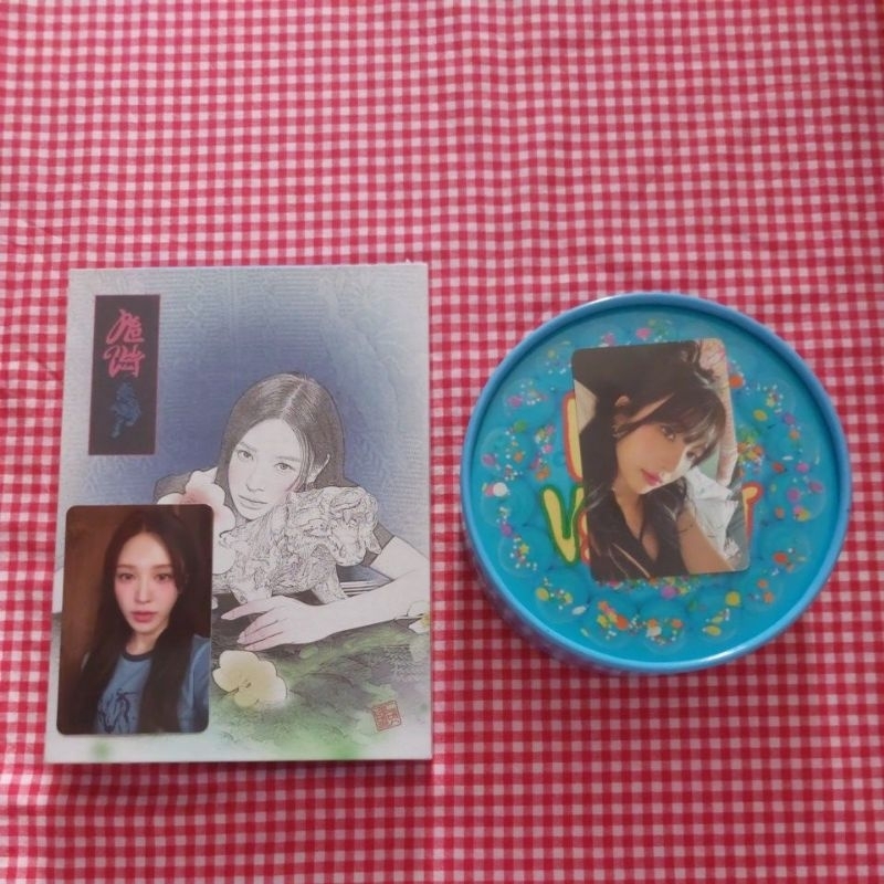 Red Velvet - IRENE & SEULGI - 2nd Mini Album [TILT] (Photo Book Ver Red Velvet Photobook) Chill ...