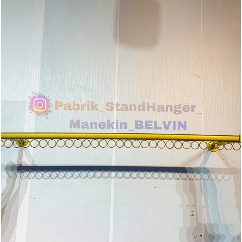 GANTUNGAN Gold Wall Wallpaper | Premium Gold Wall Goal Goals | Wall ...