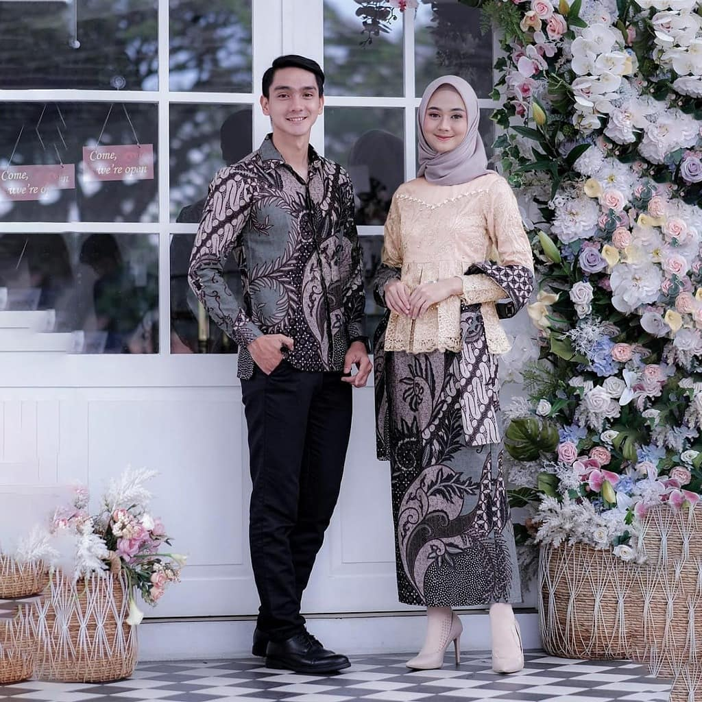 KEMEJA Ready JUMBO Kebaya modern Brocade Tille Mutiara BY Kebayashanum ...