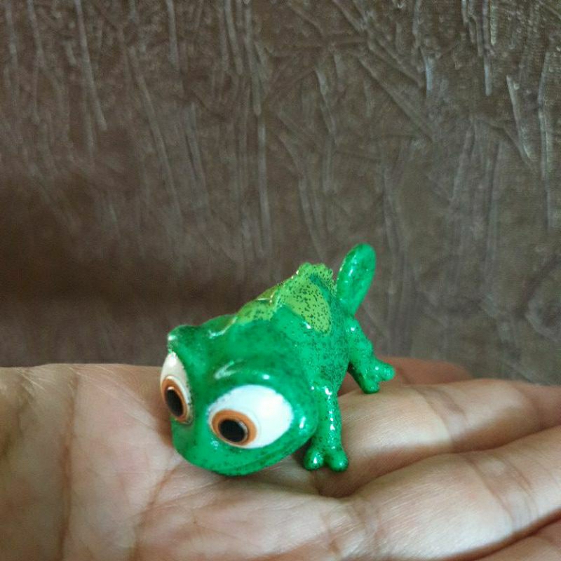 Princess Rapunzel Disney Pascal Tangled mix figure | Shopee Malaysia