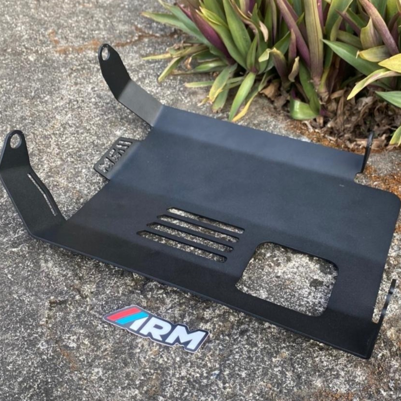MESIN Old NMAX ENGINE COVER | Shopee Malaysia