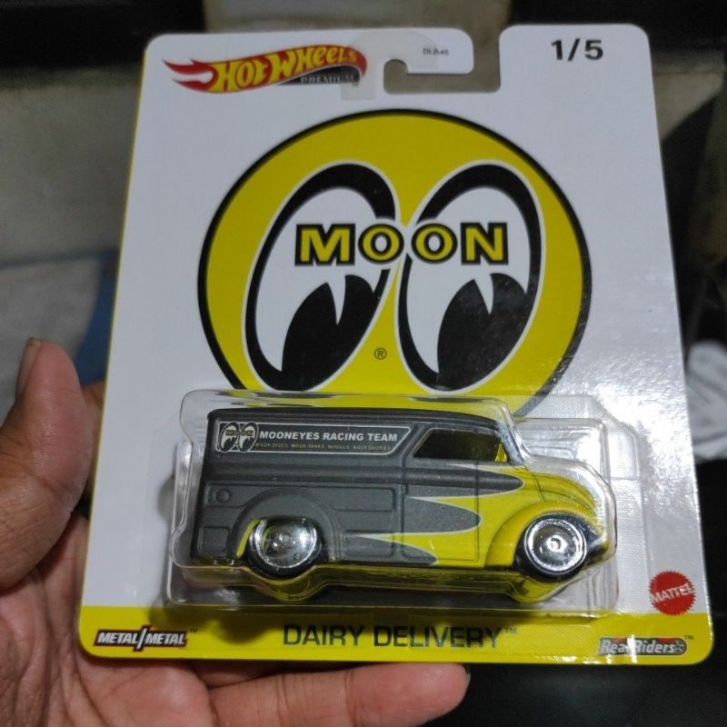 Hot wheels DIARY DELIVERY MOON EYES PREMIUM | Shopee Malaysia