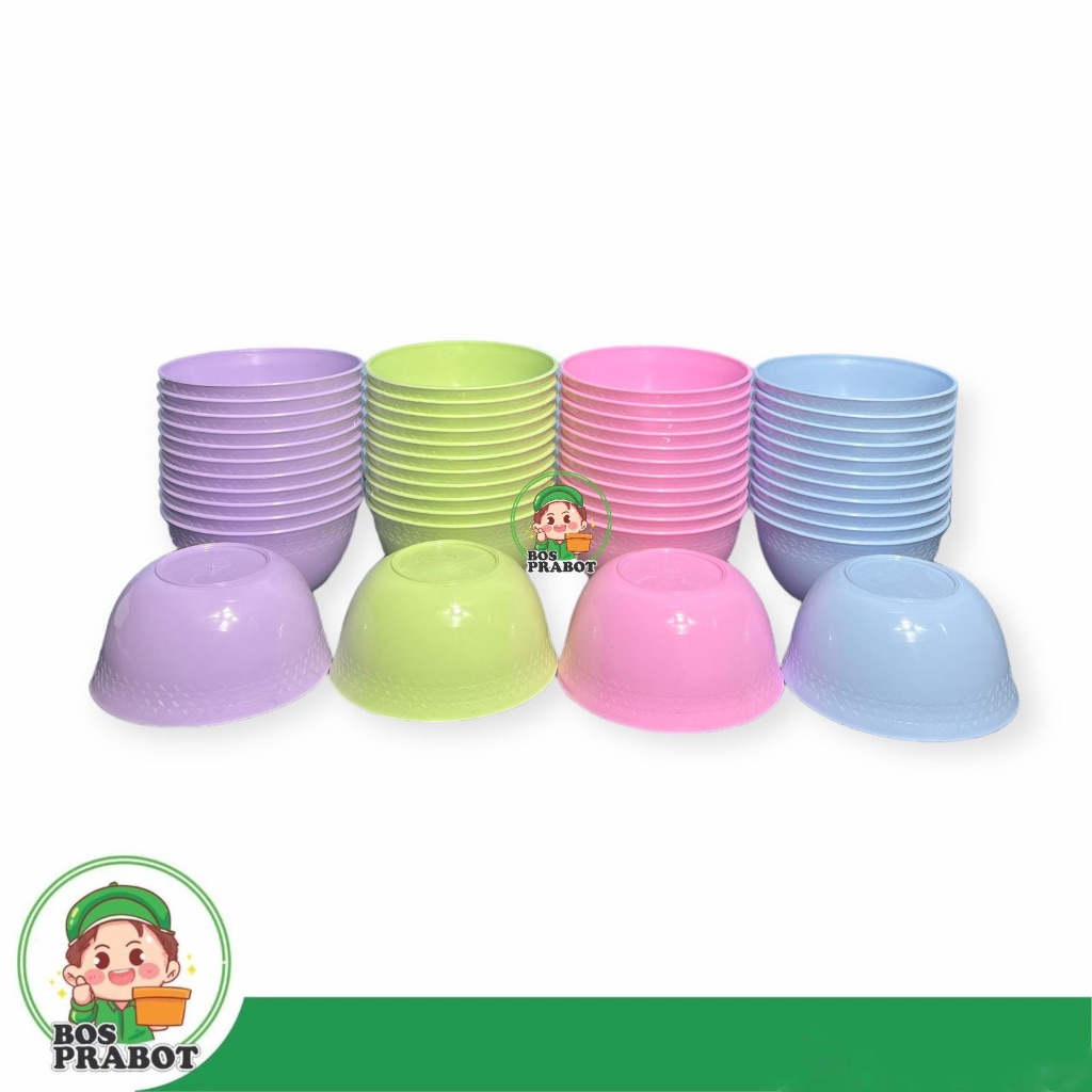 Small PLASTIC BOWLS / DOZENS OF BREAKING PLASTIC BOWLS / PASTEL COLOR ...
