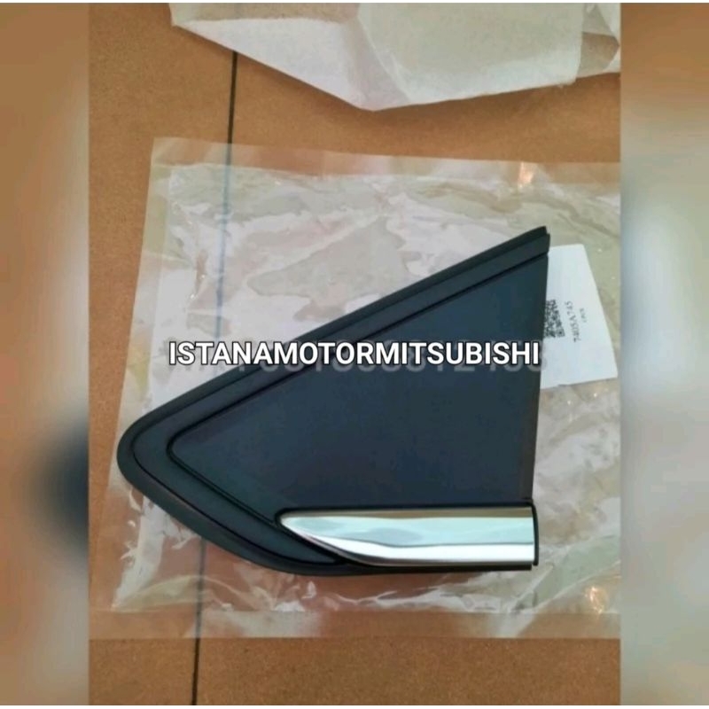 Original Mitsubishi Xpander Door Side Outside Rear View Mirror Triangle ...