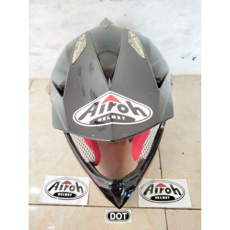 Airoh helmet logo sticker set + dot | Shopee Malaysia