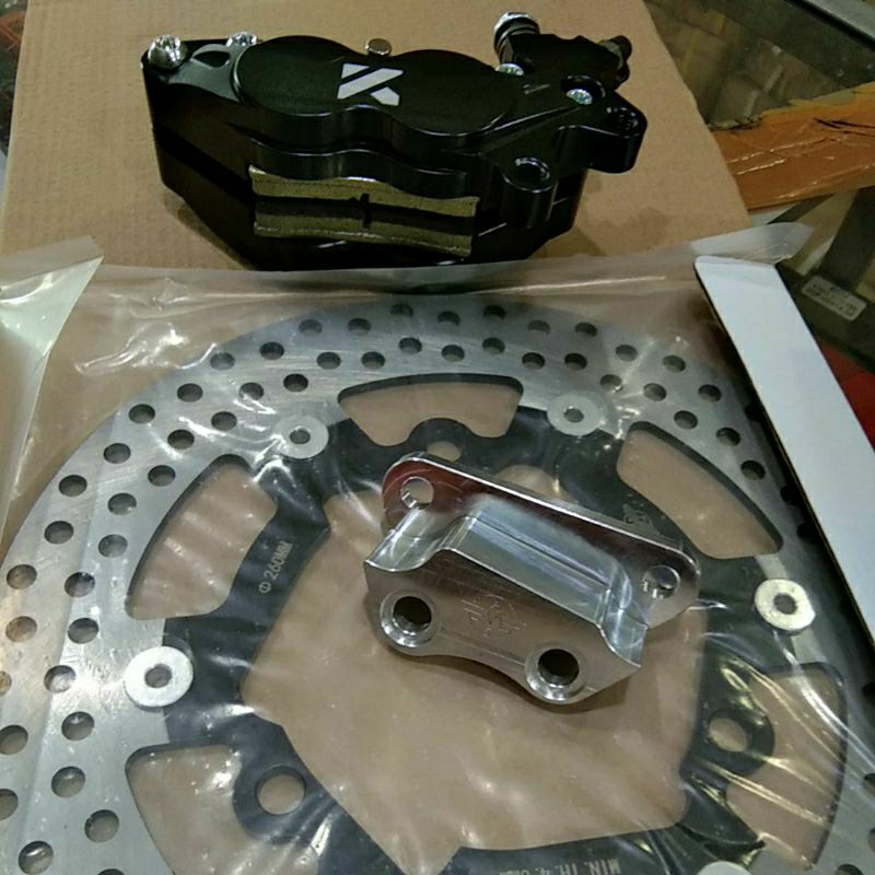 Front brake package 4P caliper set 260 mm wide discs with cnc brackets ...