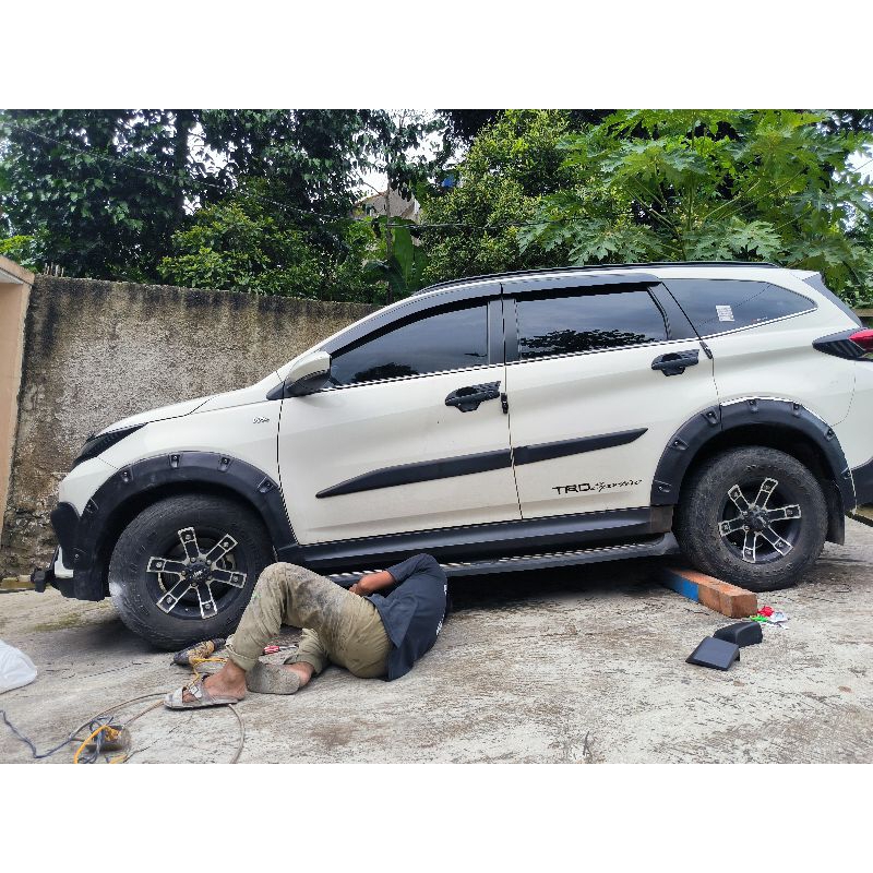 Over Fender All New Rush Terios | Shopee Malaysia