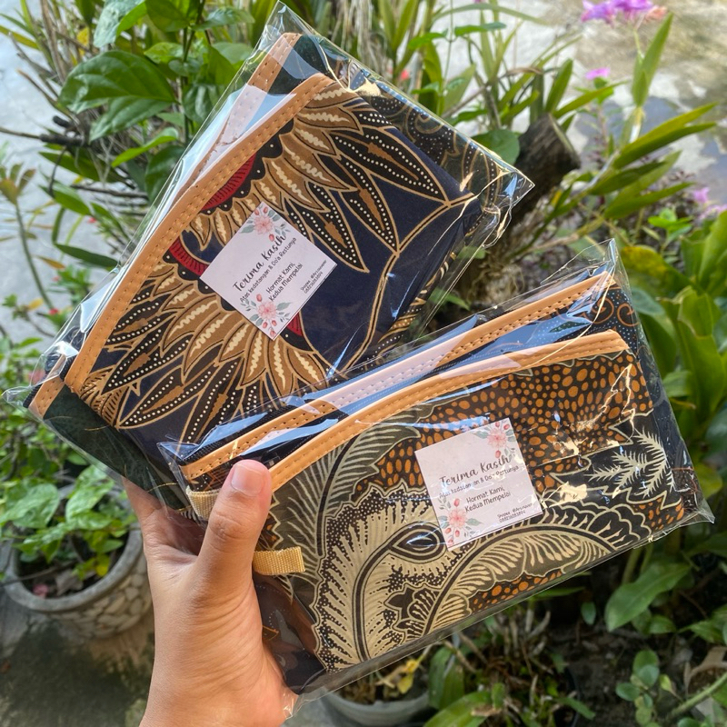 (CONTENTS 50pcs) Buy 1 Get 2 Small & Large Batik Pouch Wallet Souvenirs ...