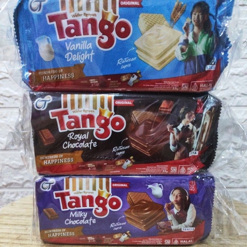 Tango Wafer 35gr JKT48, Price for 1 pack contains 10 packs (+ bonus 1 ...